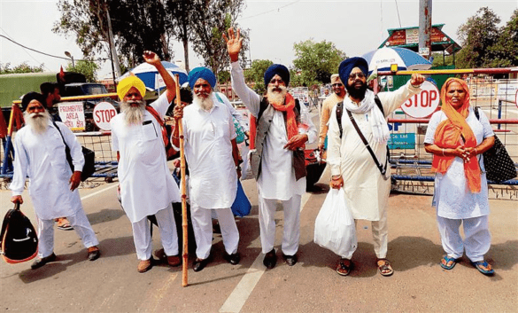 Sikh Jatha Returns to India After Celebrating Baisakhi in Pakistan ...